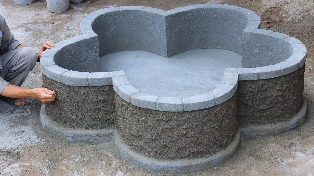 How to Build a Fish Pond with Concrete - Home Pictures :: Easy Tips